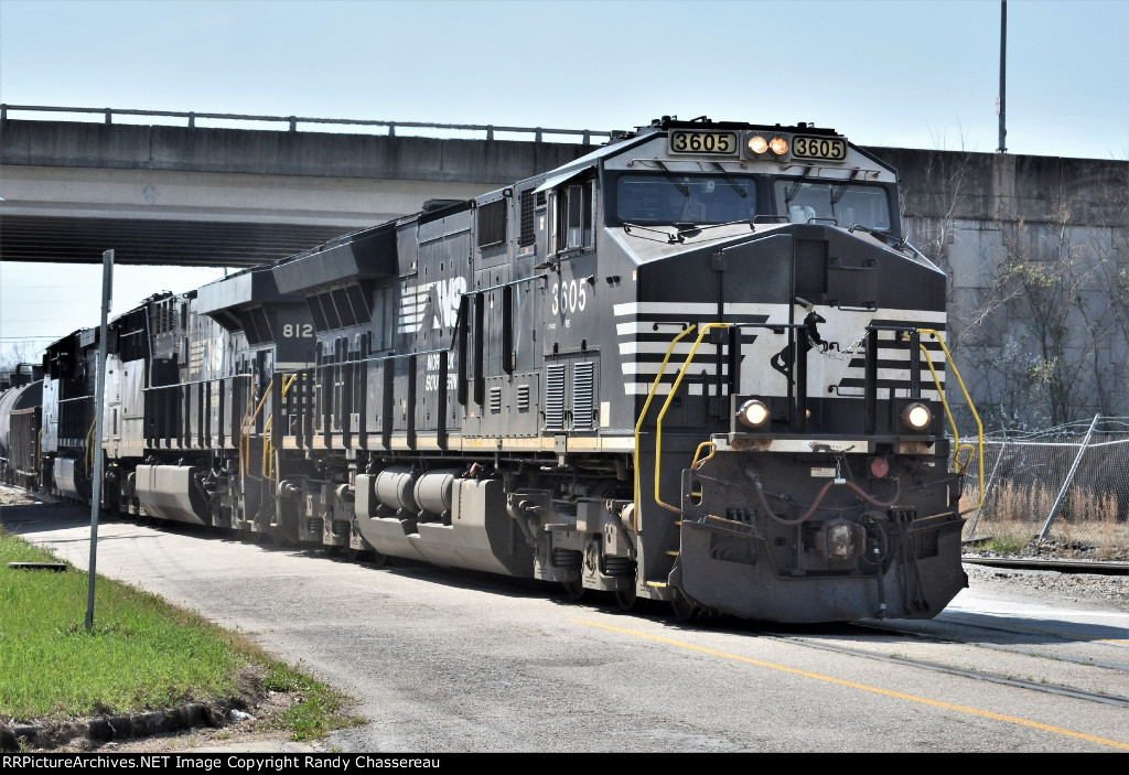 NS 3605 Train 192